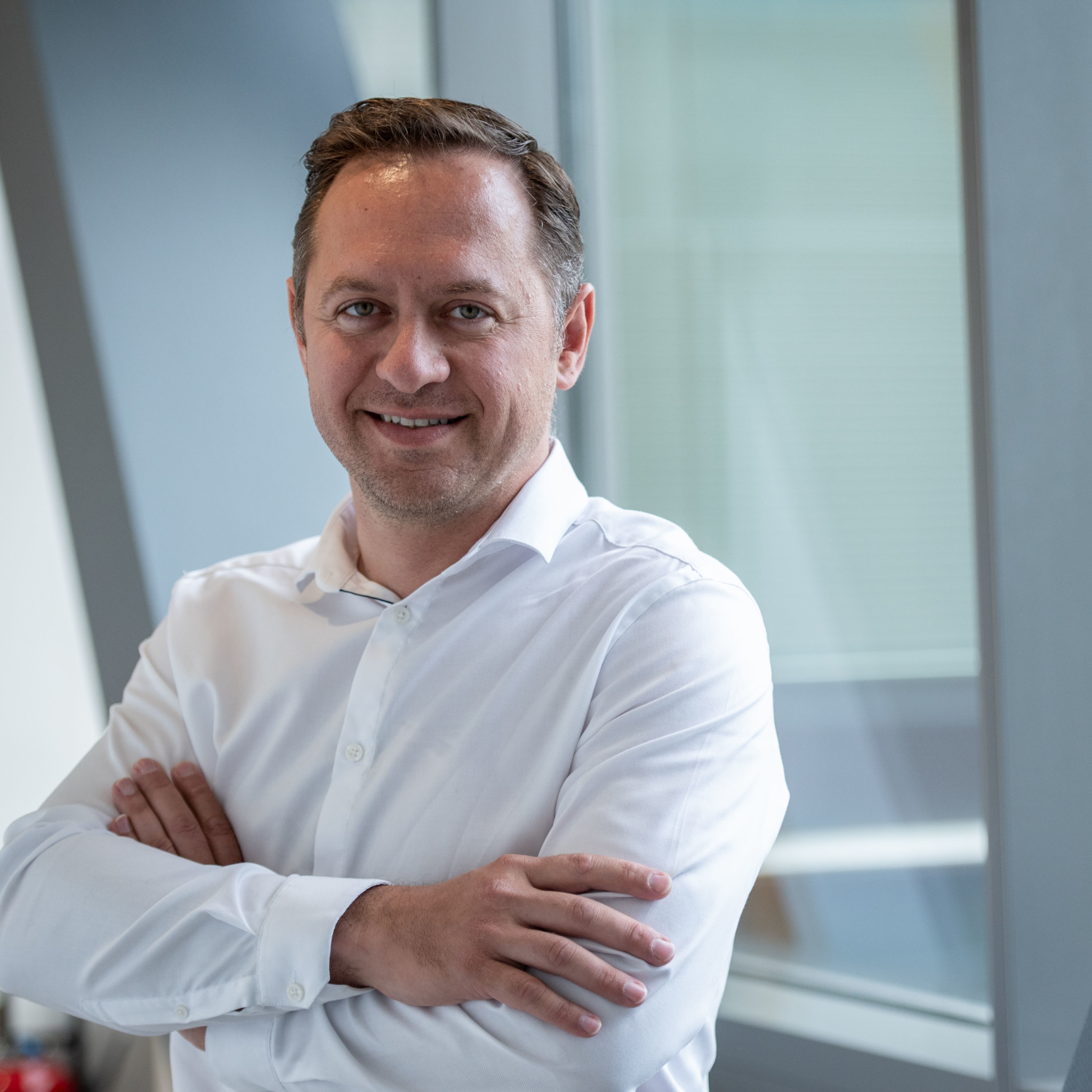 contact – Minusines S.A.